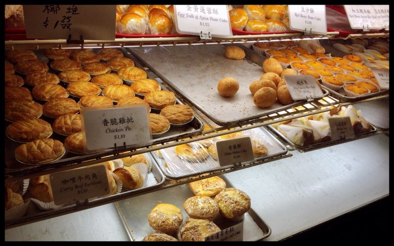 Snapshot: Saint Anna Bakery & Cafe in Chinatown, Chicago | Clover Eats!